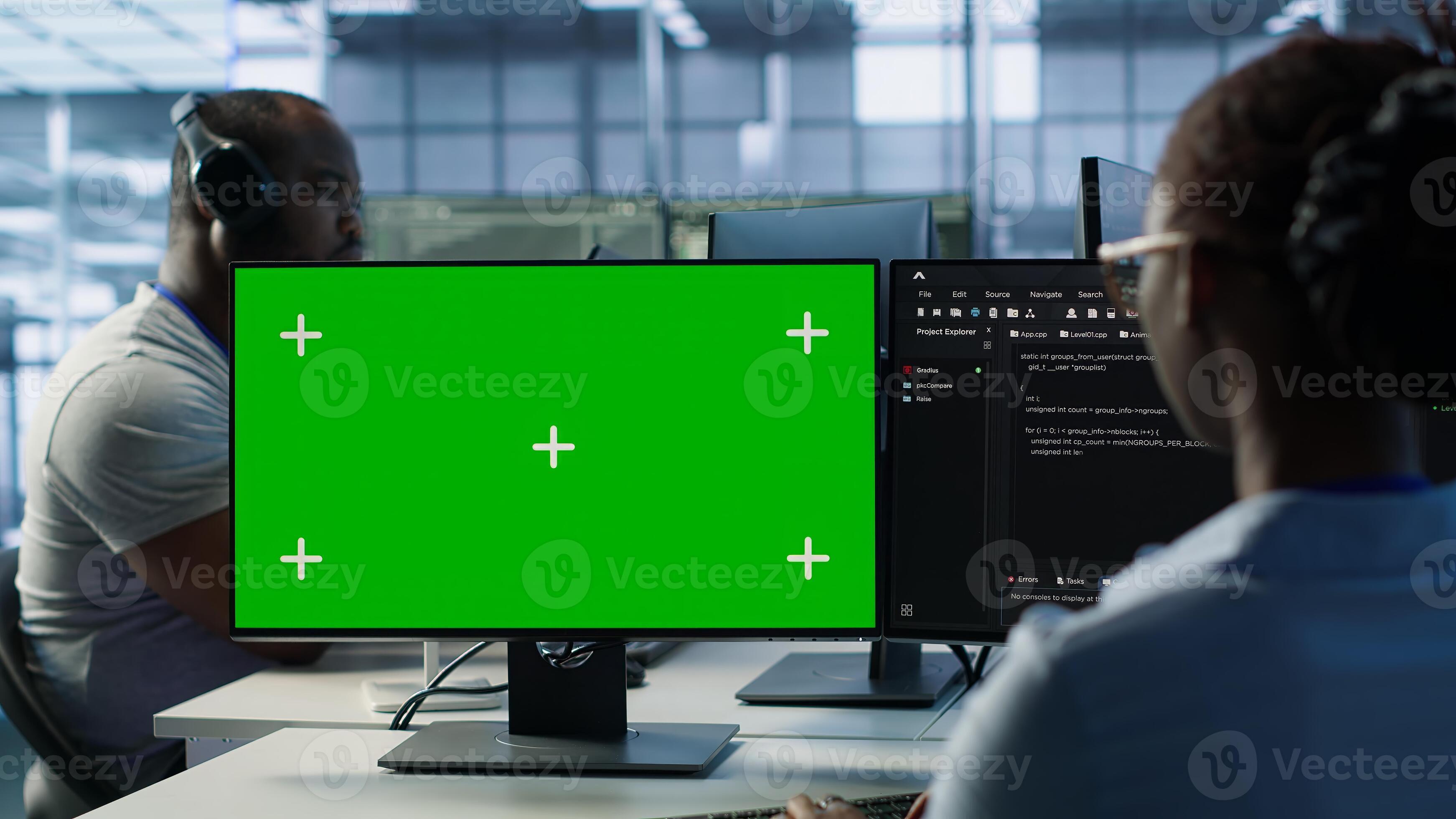 It Specialist In Server Farm Using Green Screen Pc Ensuring Valuable
