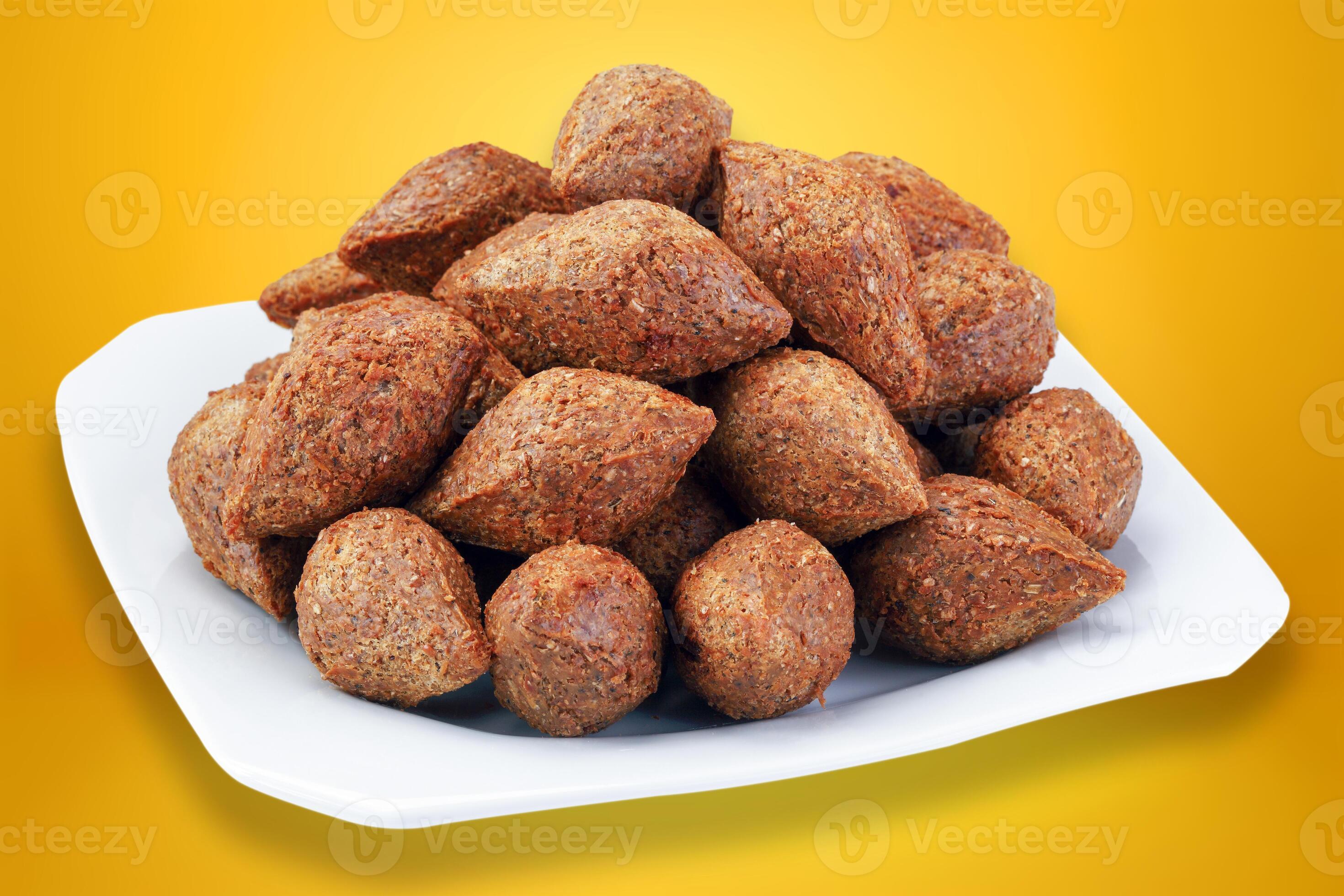 Fried kebab, traditional Arab cuisine, 60197327 Stock Photo at Vecteezy