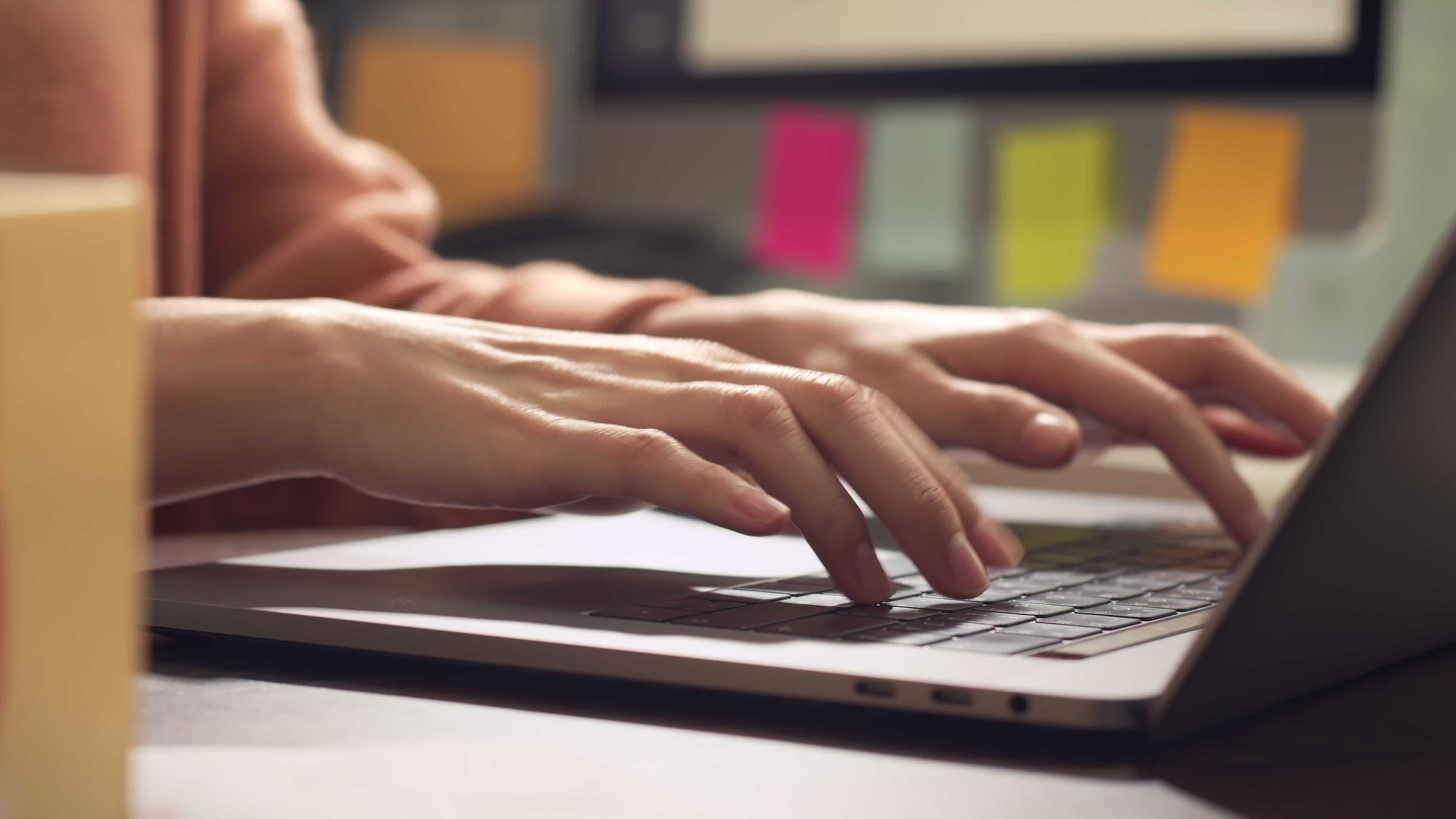 Hand typing on a Laptop's Keyboard 2015056 Stock Video at Vecteezy Hand typing on a Laptop's Keyboard 2015056 Stock Video at Vecteezy