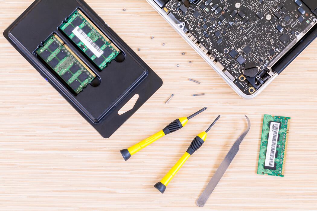 Computer Tools Stock Photos, Images and Backgrounds for Free Download