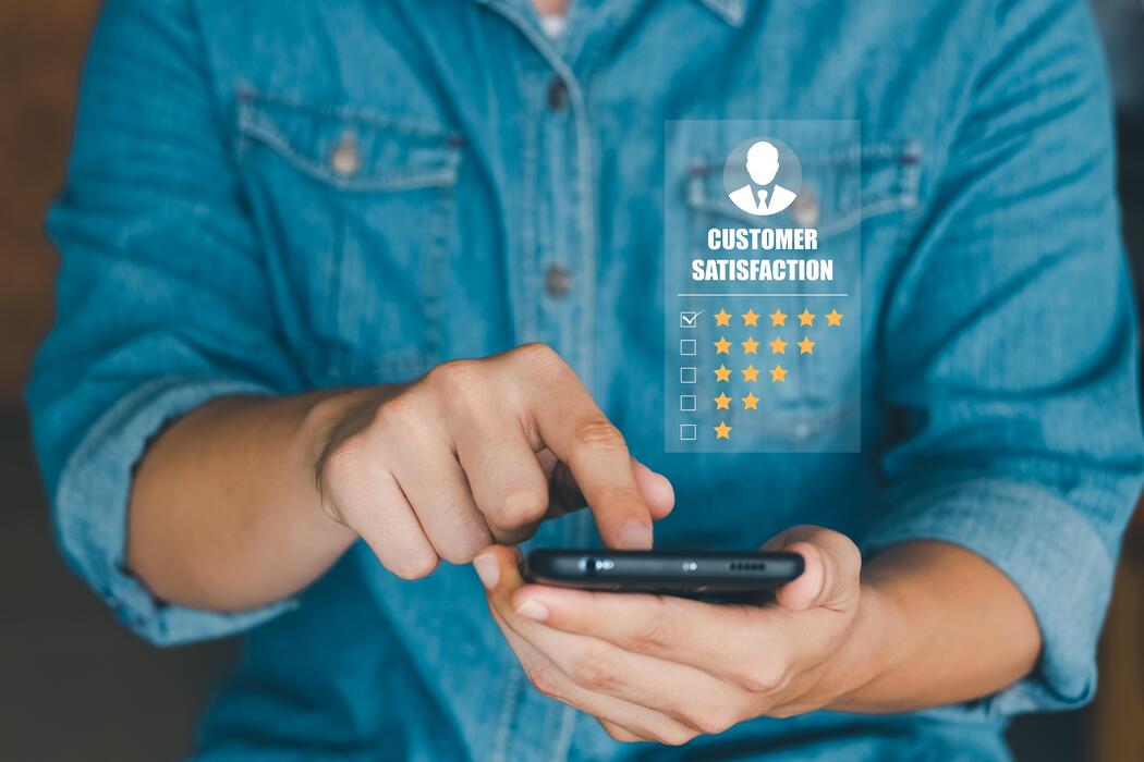 Customer Satisfaction Stock Photos, Images and Backgrounds for Free ...