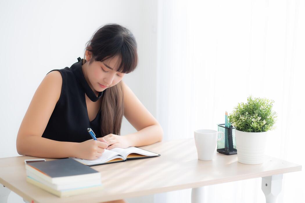 Writing Stock Photos, Images and Backgrounds for Free Download