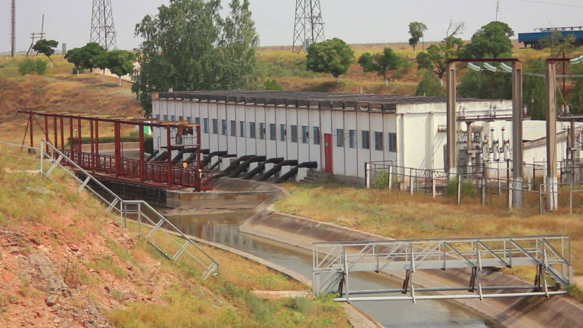 artificial water channel 13476687 Stock Video at Vecteezy artificial water channel 13476687 Stock Video at Vecteezy