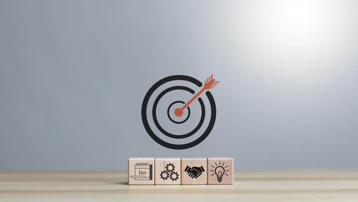 Objective Infographic Stock Photos, Images and Backgrounds for Free ...