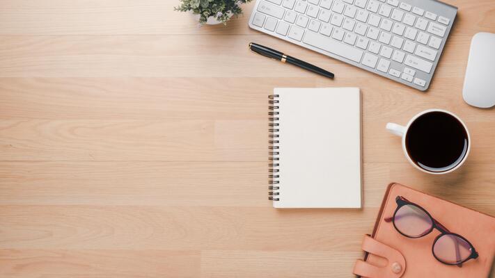 Desk Top Stock Photos, Images and Backgrounds for Free Download