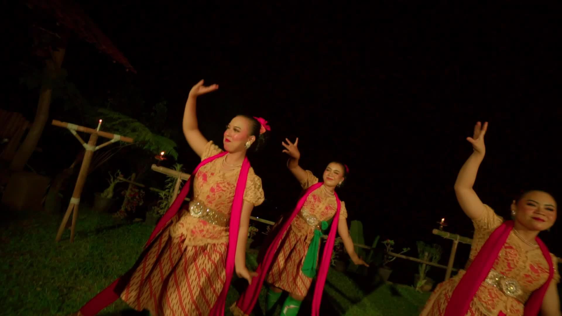 Javanese Dance Jaava Bedhaya