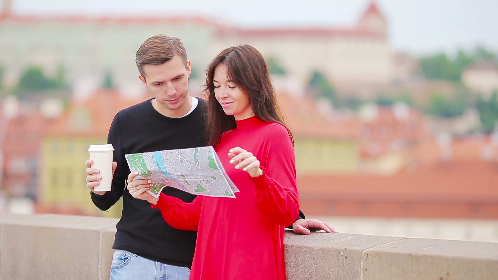 Young Tourist Couple Traveling On Holidays In Europe Smiling Happy young-tourist-couple-traveling-on-holidays-in-europe-smiling-happy