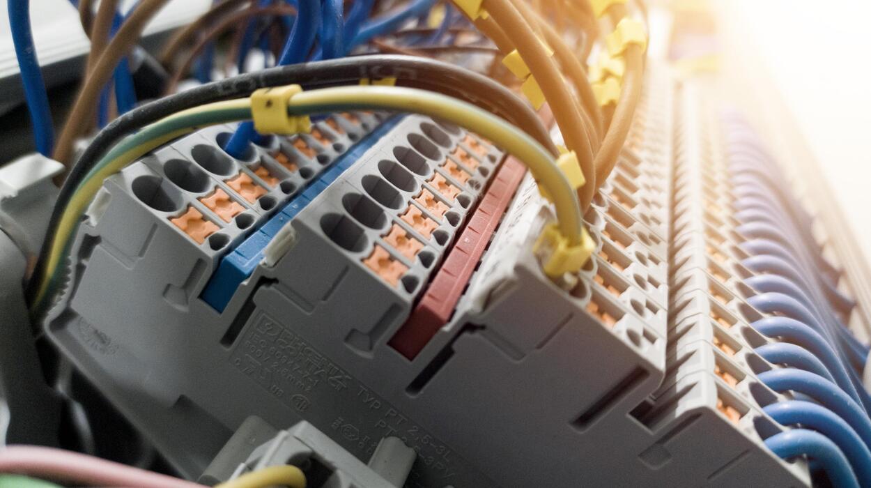 Terminal Block Stock Photos, Images and Backgrounds for Free Download