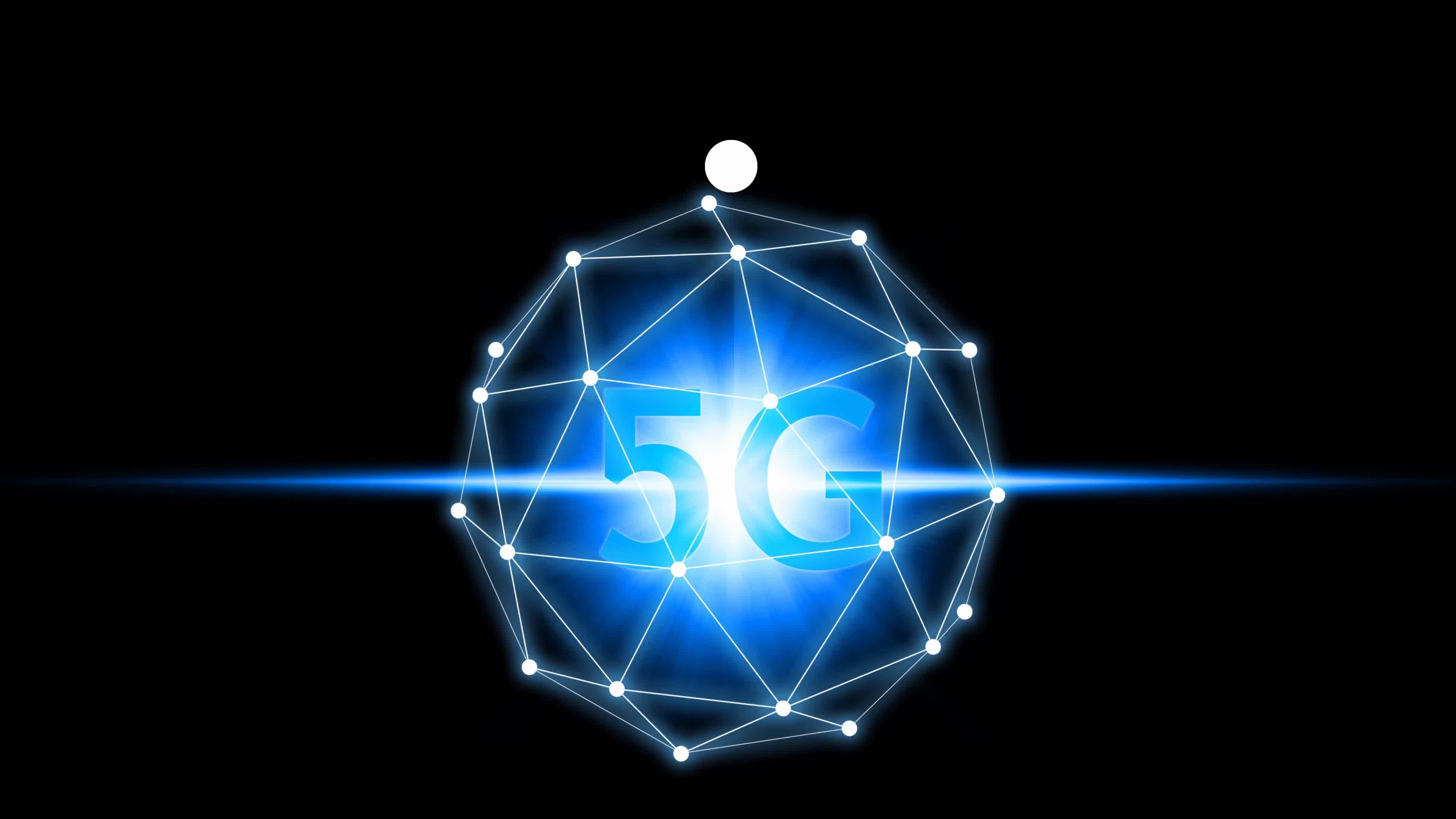 Animation Of 5G Icon Technology, Smartphone Using 5G Technology With ...