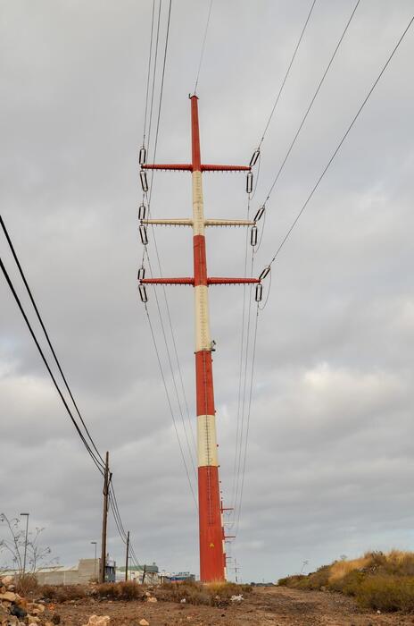 Page 2 | Pylon Sign Stock Photos, Images and Backgrounds for Free Download
