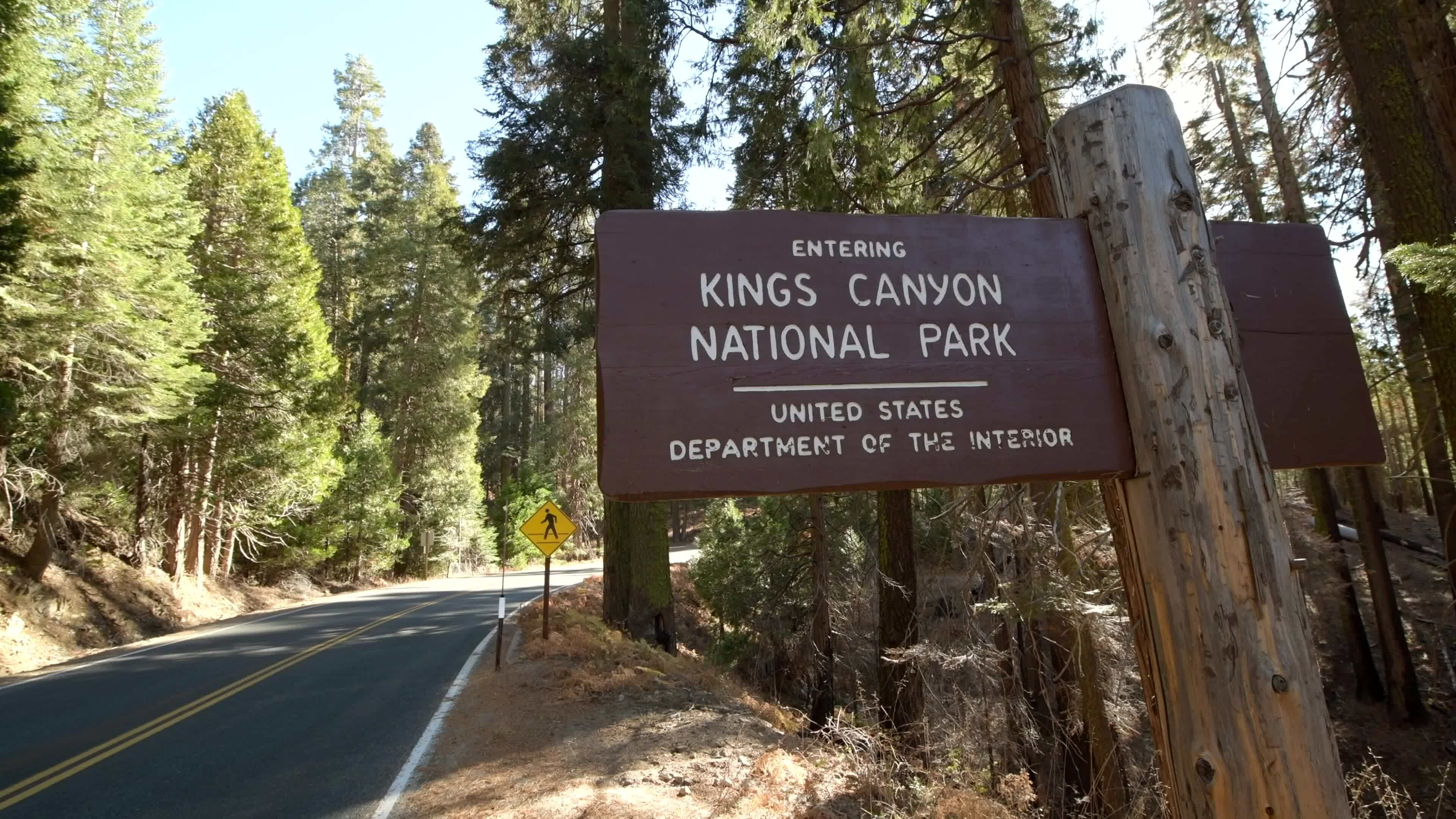 Entering Kings Canyon National Park. Leaving Sequoia National Park ... Entering Kings Canyon National Park. Leaving Sequoia National Park ...