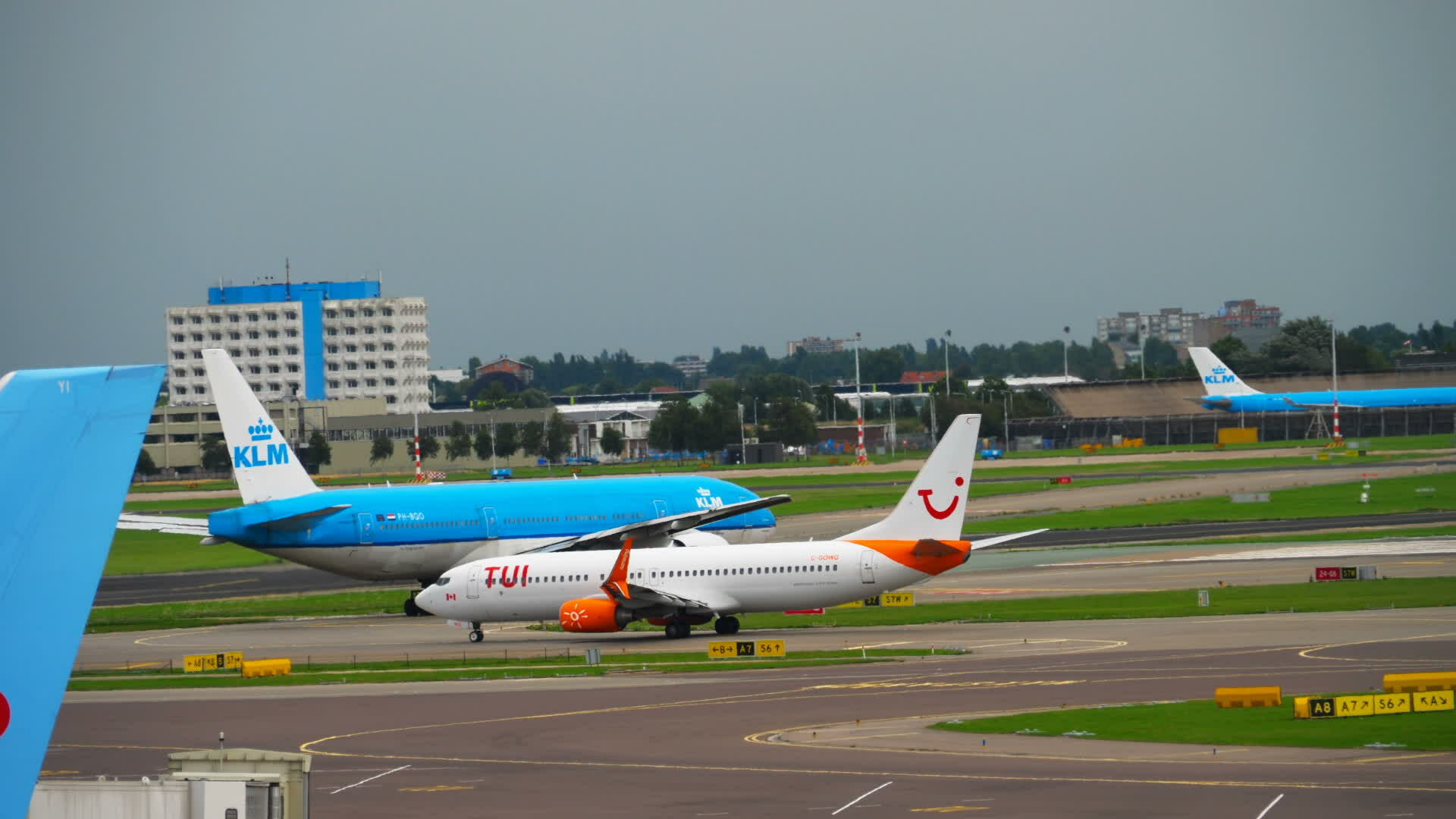 amsterdam, il Olanda luglio 29, 2017 - tui le compagnie aeree Olanda boeing 737 c gowg e klm ...