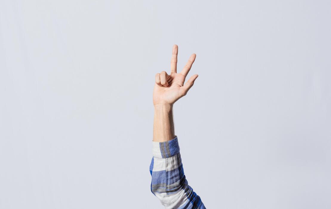 Sign Language Numbers Stock Photos, Images and Backgrounds for Free ...