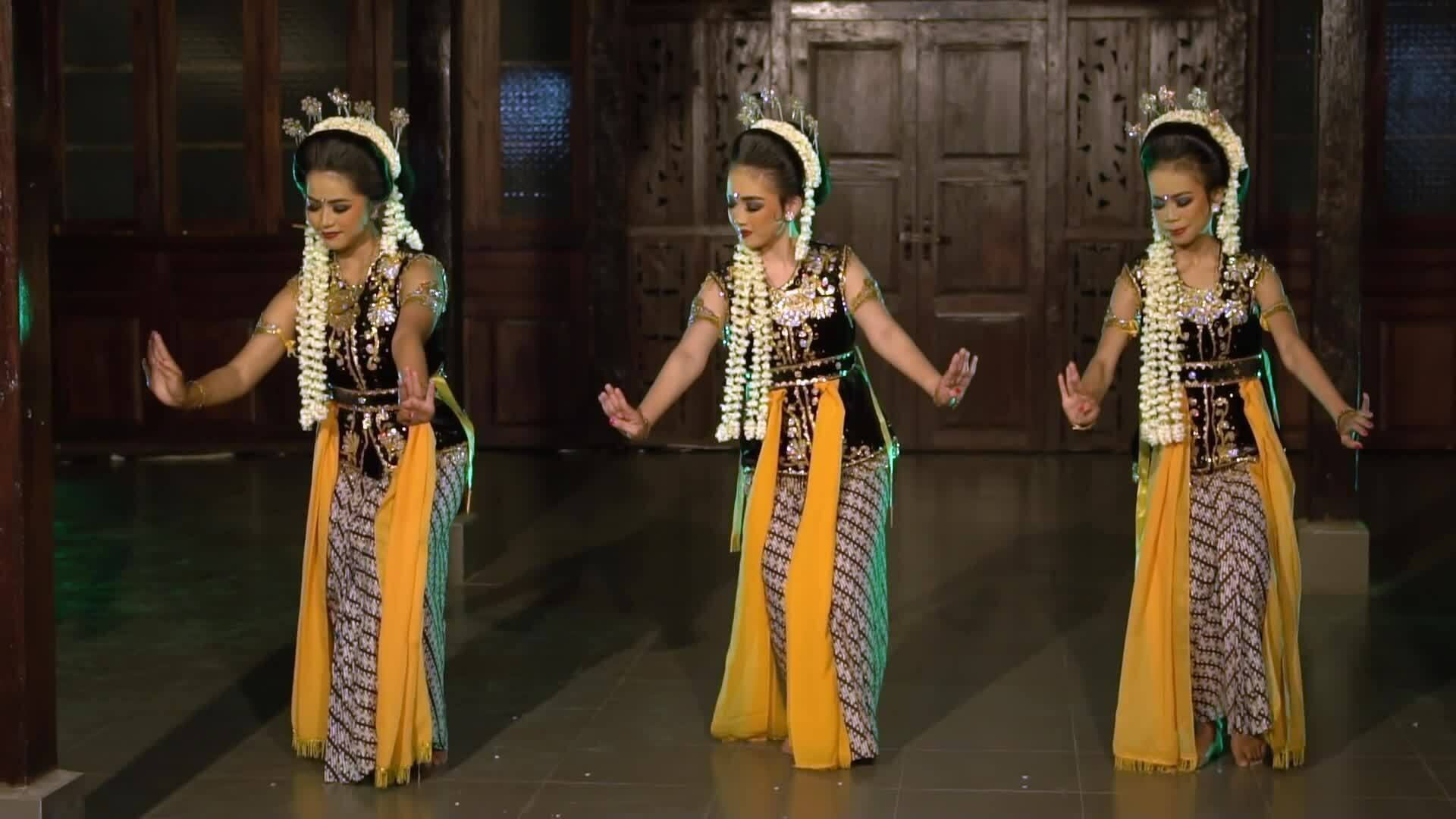 a group of Indonesian dancers perform a traditional Javanese dance in a temple 26602696 Stock ...