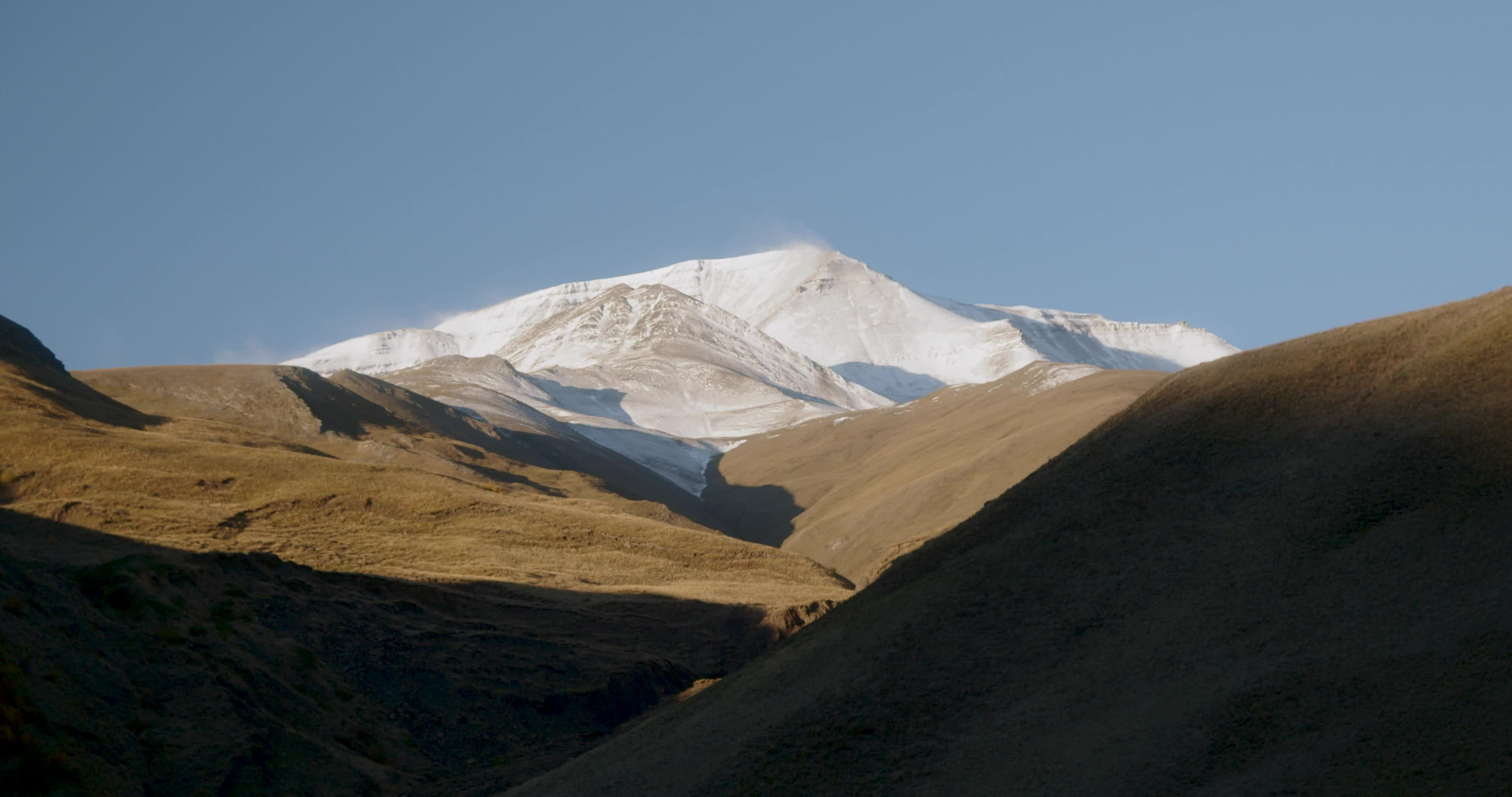 view of the snowy mountain peak 33538207 Stock Video at Vecteezy
