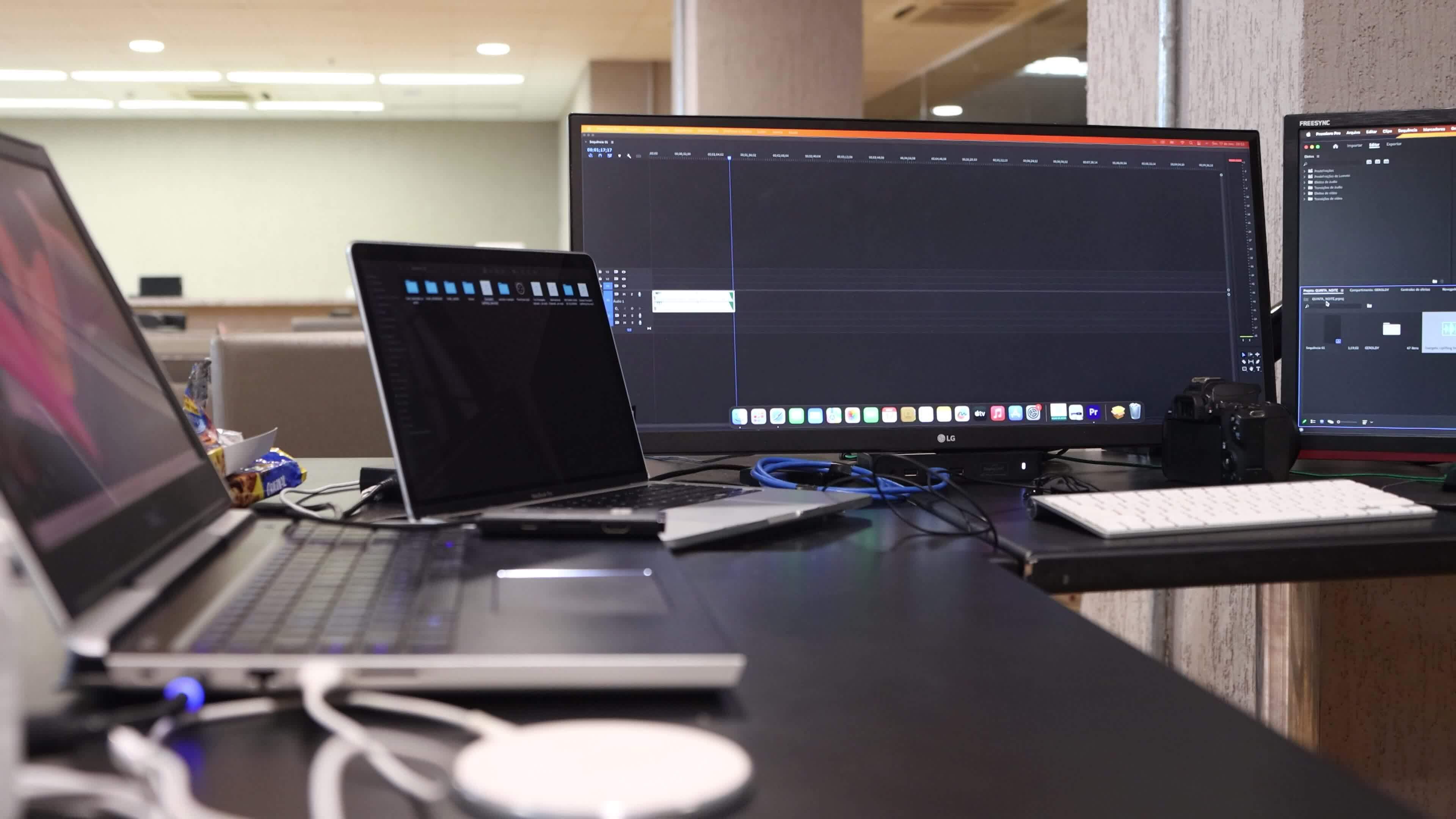 Video editing table with some laptops 35038190 Stock Video at Vecteezy