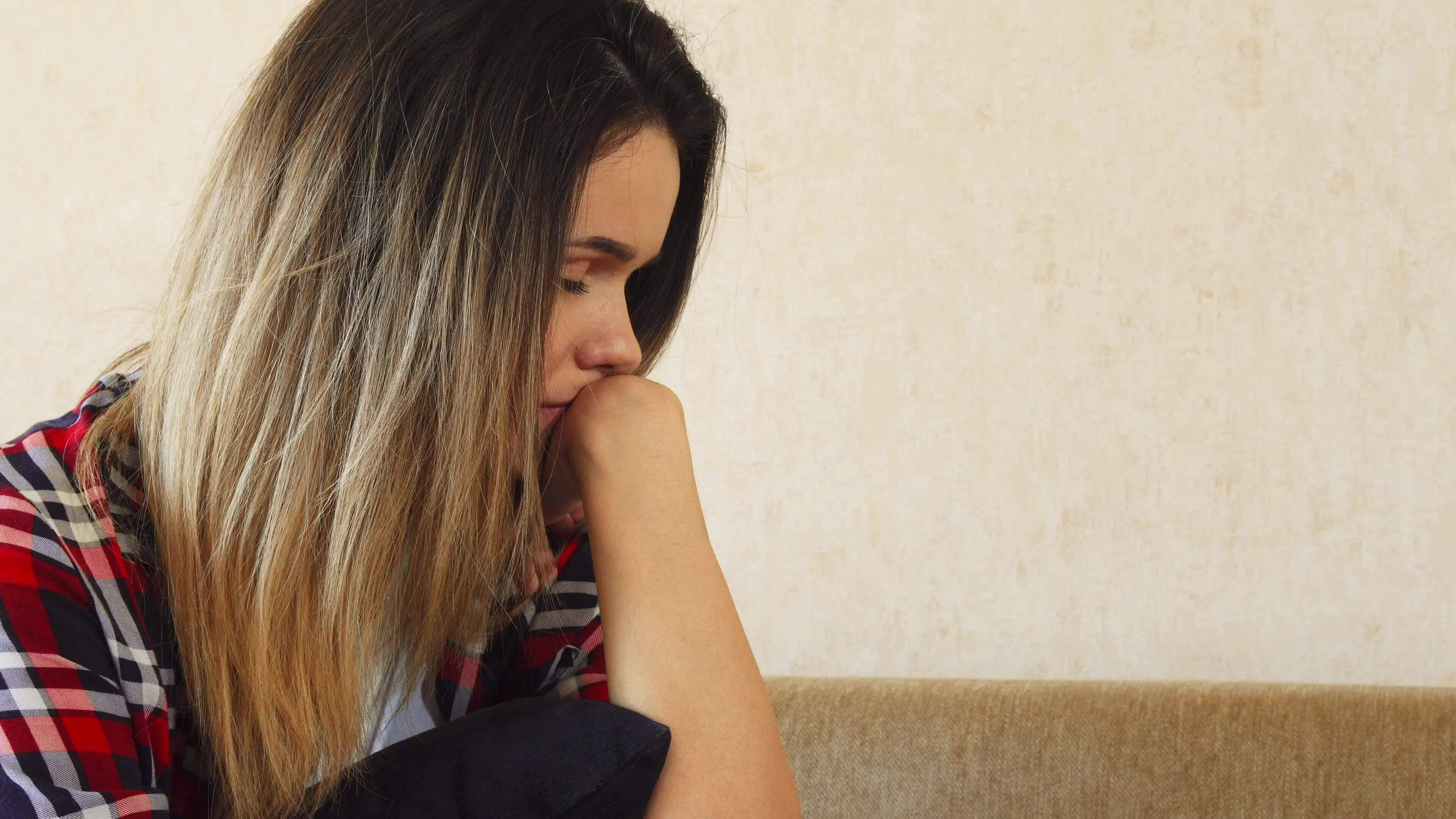 The young girl is being extremely sad 35314414 Stock Video at Vecteezy