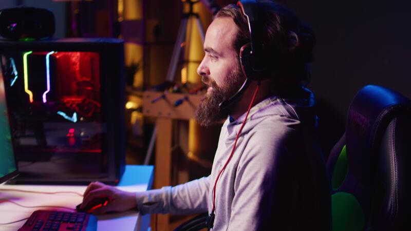 Livid gamer feeling mad, frustrated after losing mission while playing ... Livid gamer feeling mad, frustrated after losing mission while playing ...