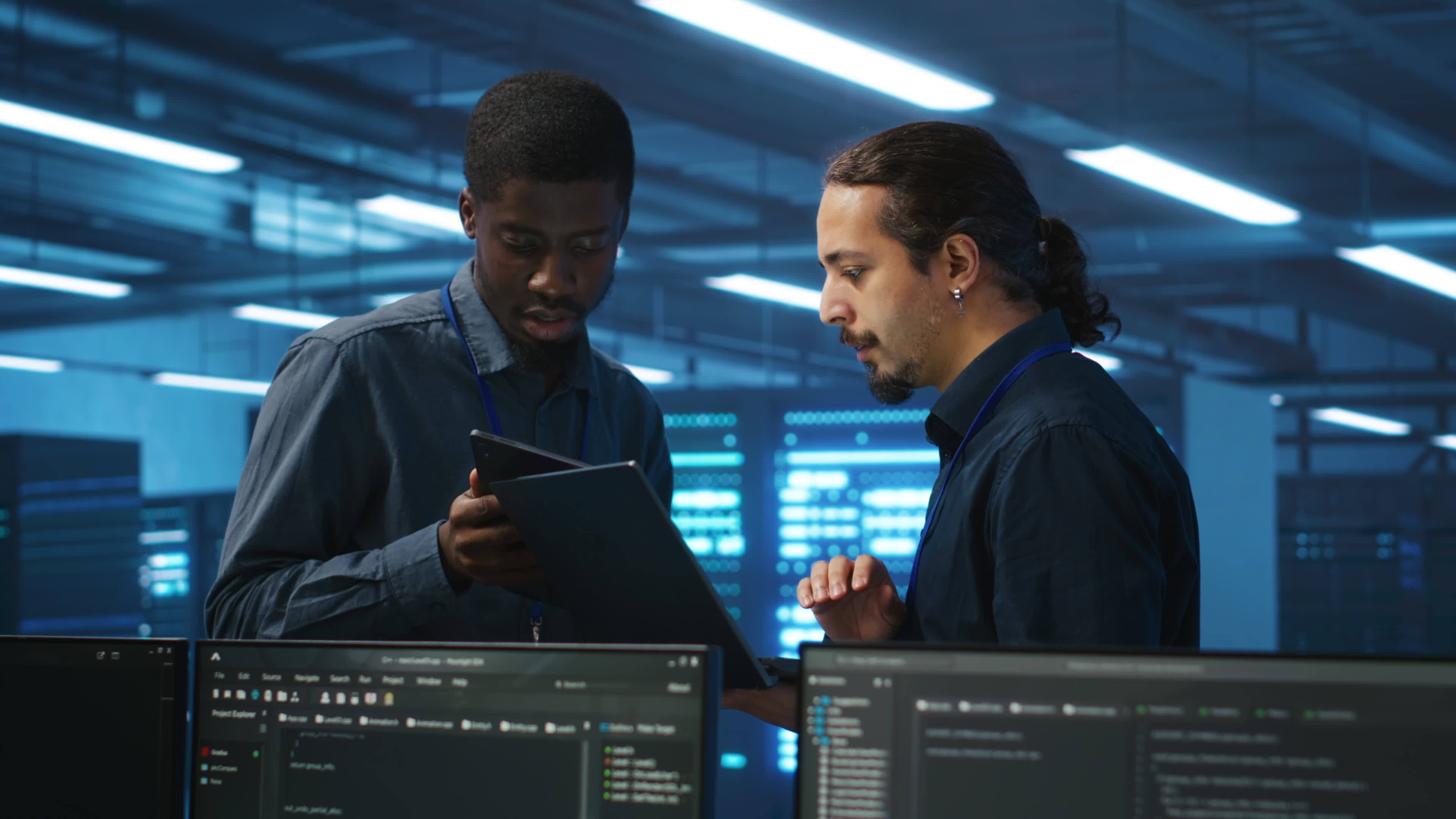 Coworking System Administrators In Server Hub Monitoring Data Center