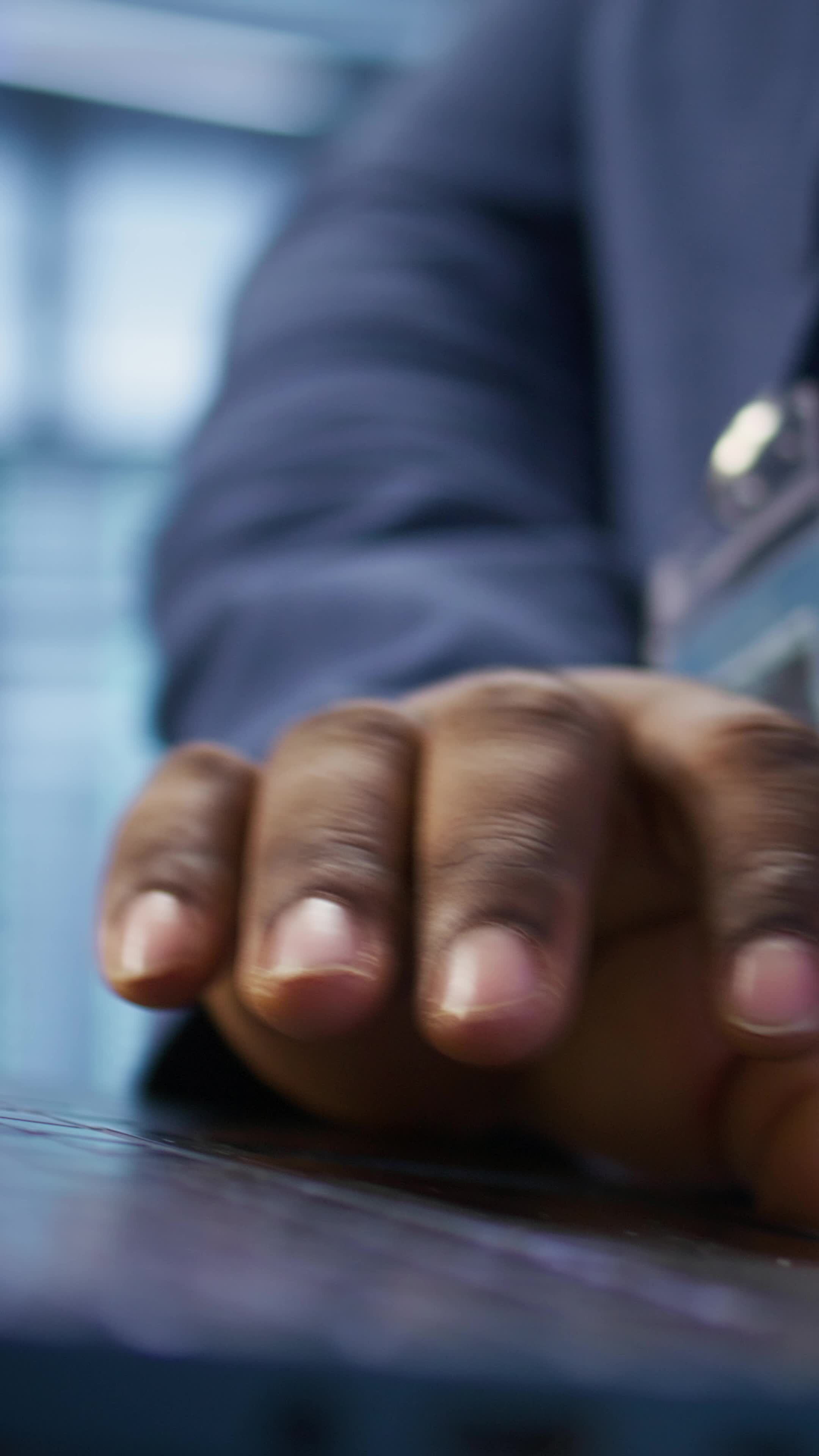 Vertical Admin In Data Center Runs System Diagnostic Tests And Error Checking Utilities On