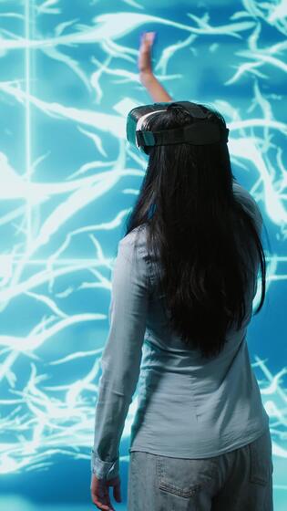 Vertical Engineers use VR headset and AI neural networks modeled after human brain to solve ...