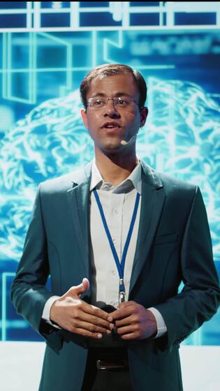 Vertical Jolly Engineer Using Artificial Intelligence Computing Simulating Human Brain Thought