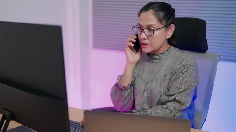 A Female Coder Calls A Startup Friend Feeling Stressed Out To Find A Solution To A Problem Of