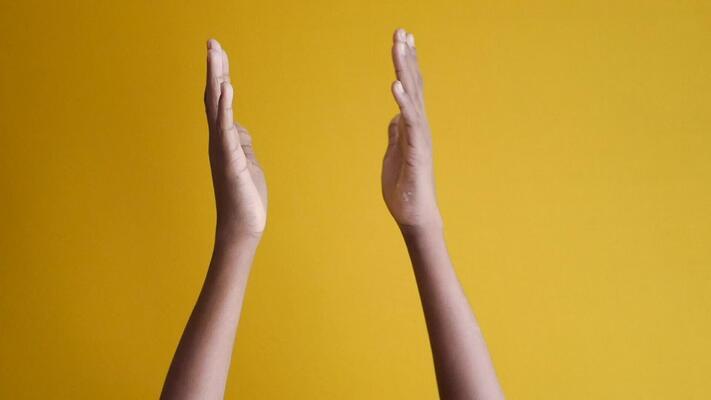 Video clapping hands store