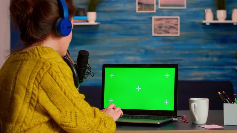 Streaming Green Screen Stock Video Footage for Free Download Streaming Green Screen Stock Video Footage for Free Download