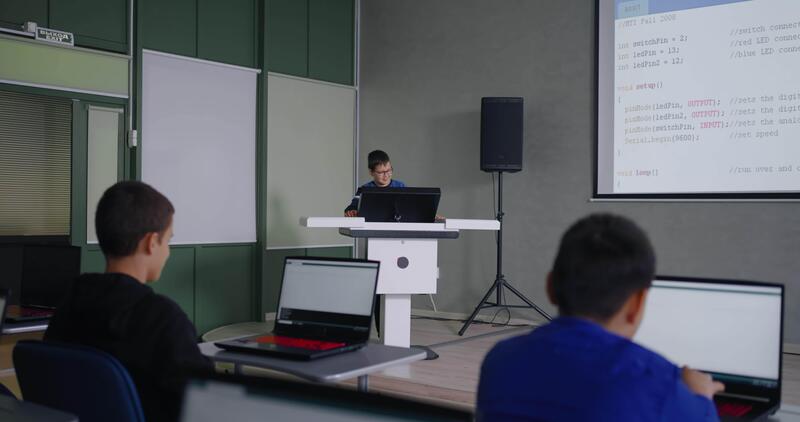 Pupils In Computer-Based Classroom Studying Programming Languages And ...