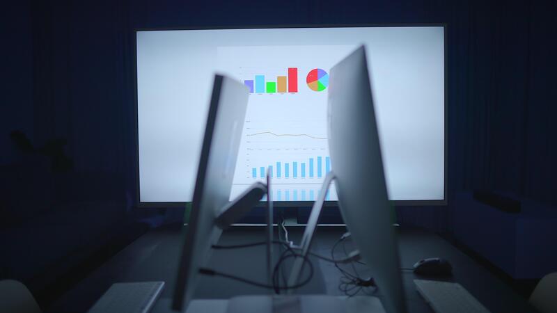 Data Visualization And Analysis Within The Modern Digital Workplace And Workspace Environment