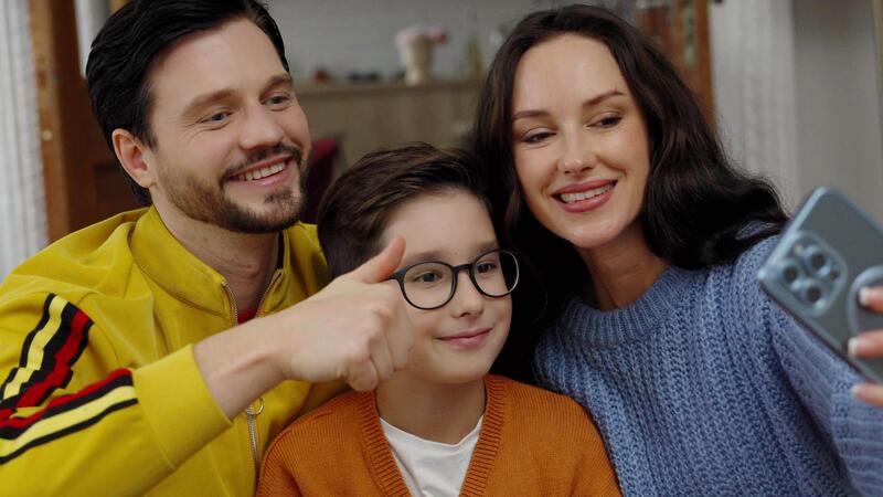 Family sharing smiles and joy at home during a cozy afternoon 54614966 Stock Video at Vecteezy