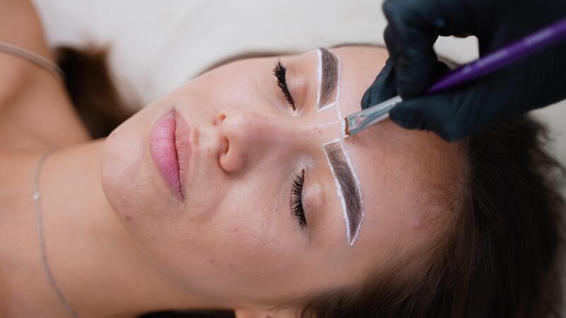 Defining Eyebrow Shape with Precision Before Permanent Makeup 55584123 ... Defining Eyebrow Shape with Precision Before Permanent Makeup 55584123 ...