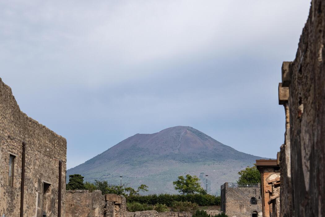 Vesuvius Eruption Site Stock Photos, Images and Backgrounds for Free ...