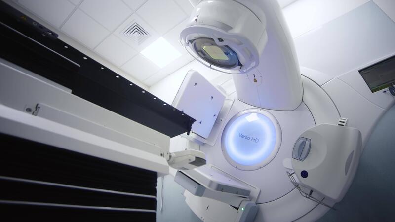 Advanced medical linear accelerator in the therapeutic oncology to ...